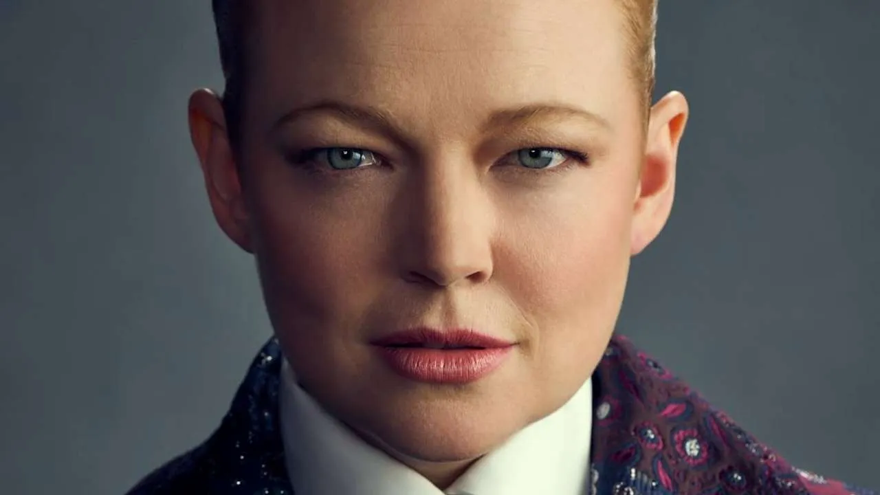Sarah-Snook-in-The-Picture-of-Dorian-Gray - Babes About Town
