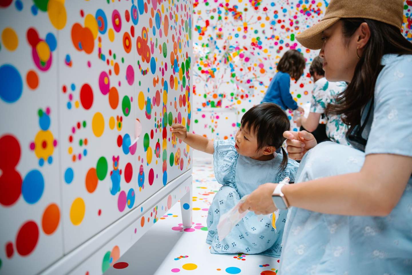UNIQLO Tate Play Obliteration Room 2022 photo Liam Mann - Babes About Town